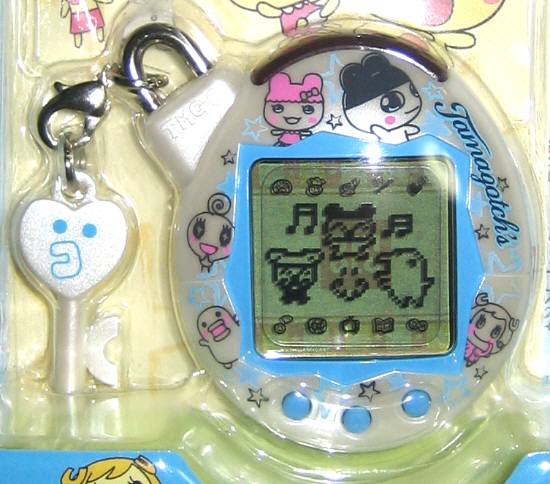 ユニクロ × たまごっち ふぁみたまユニクロver. : 木漏れ日の ユニクロ × たまごっち ふぁみたまユニクロver. : 木漏れ日の