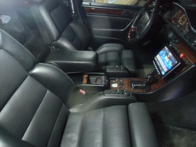 レカロ is81 電動Cクラシック 黒レザー張替品 2脚 メンテ+取付 メルセデス W124 500E （取付編） - レカロ屋♪フリース ...