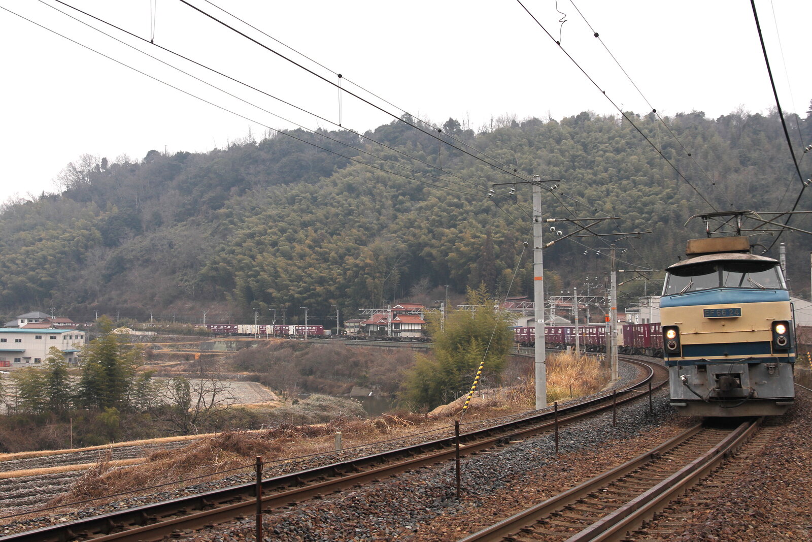 EF66 24 2013 : 瀬戸内からDeparture