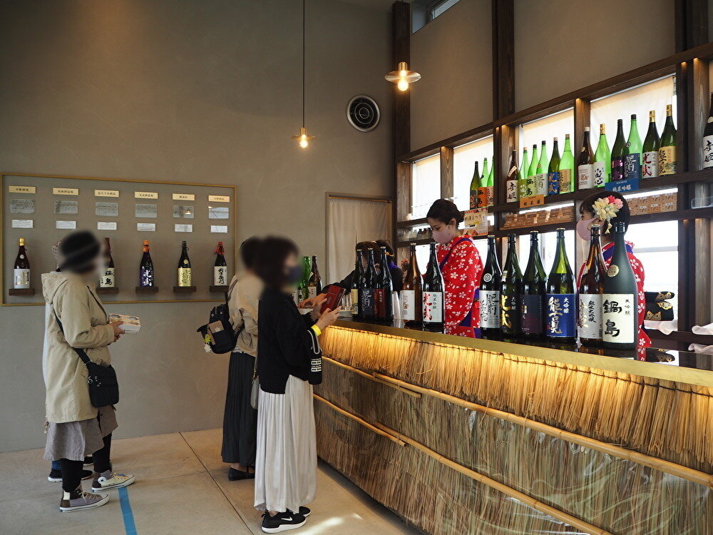 全国初！駅ホーム直結の日本酒バー「HAMA BAR」と「肥前浜宿酒まつり」と「祐徳稲荷神社」と「海中鳥居」と「竹崎城址」からの「フルーツバス停 ...