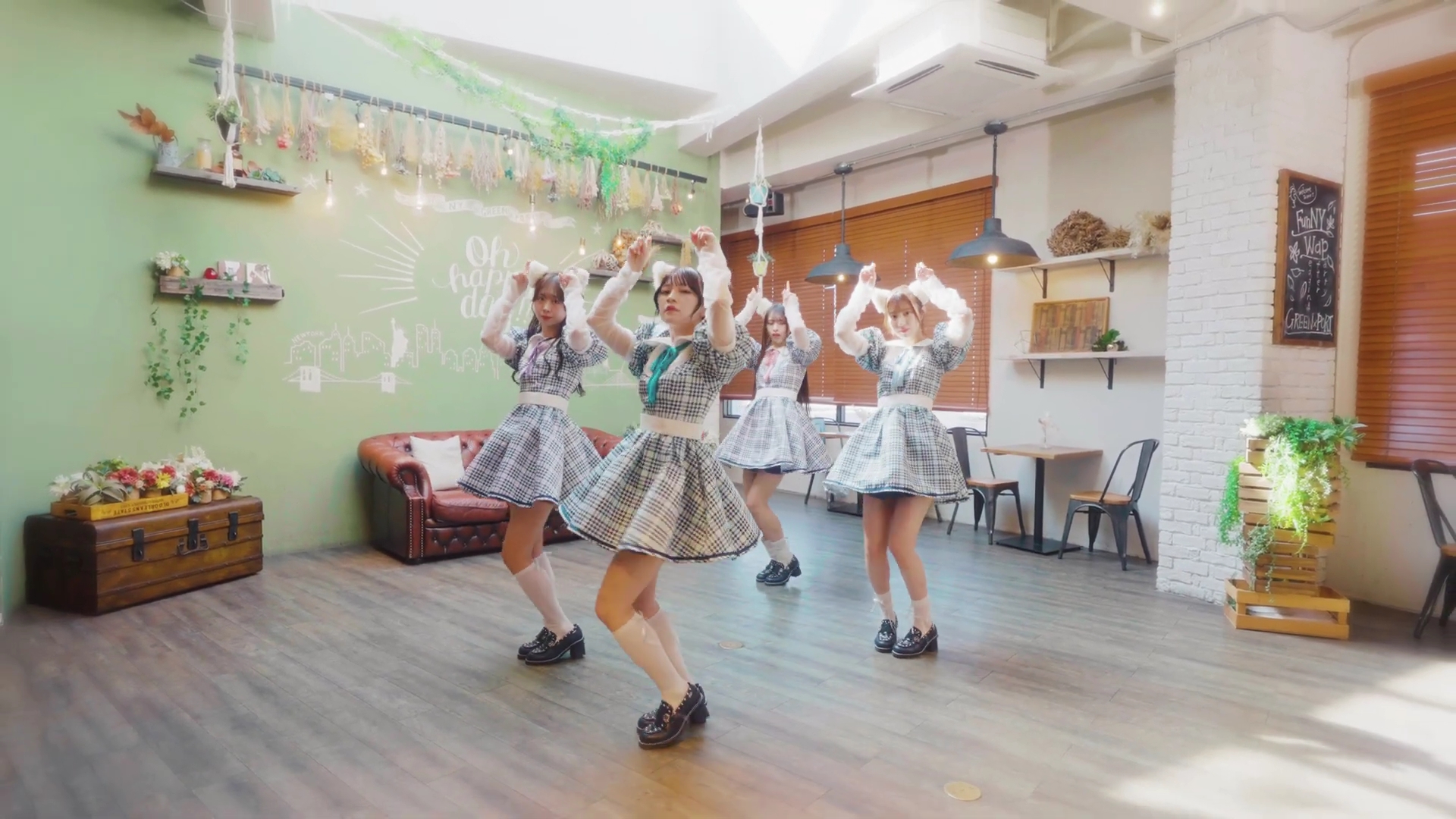 fumi Diary 2号店: ロケ地ノート : わーすた「悪戯ロマンス」Dance Video撮影場所