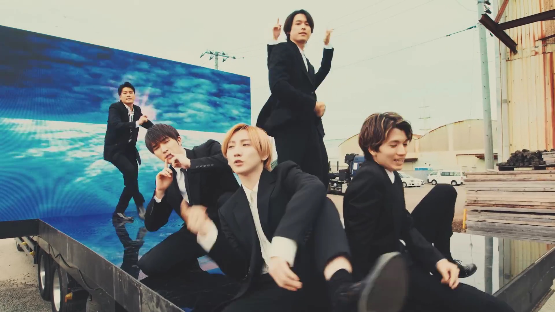 fumi Diary 2号店: ロケ地ノート : SixTONES「Good Luck!」PV撮影場所