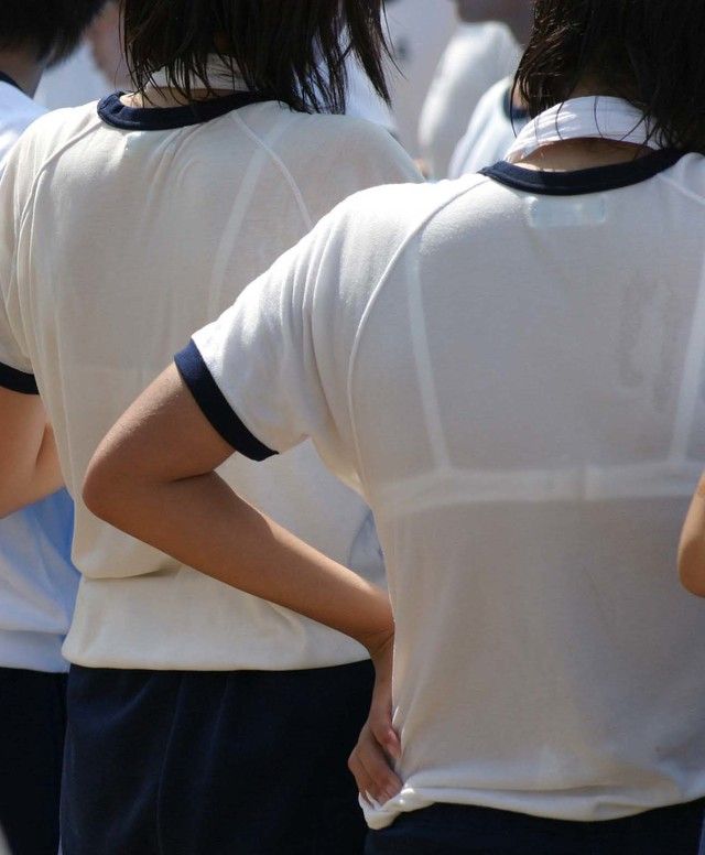ずっと リテラシー ほとんどない 小学生 下着 透け