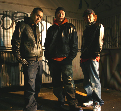 GIDDAP : ONE STEP NEWS