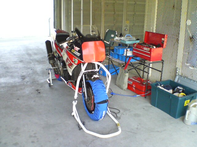 FZ & R1 : Daishinの部屋