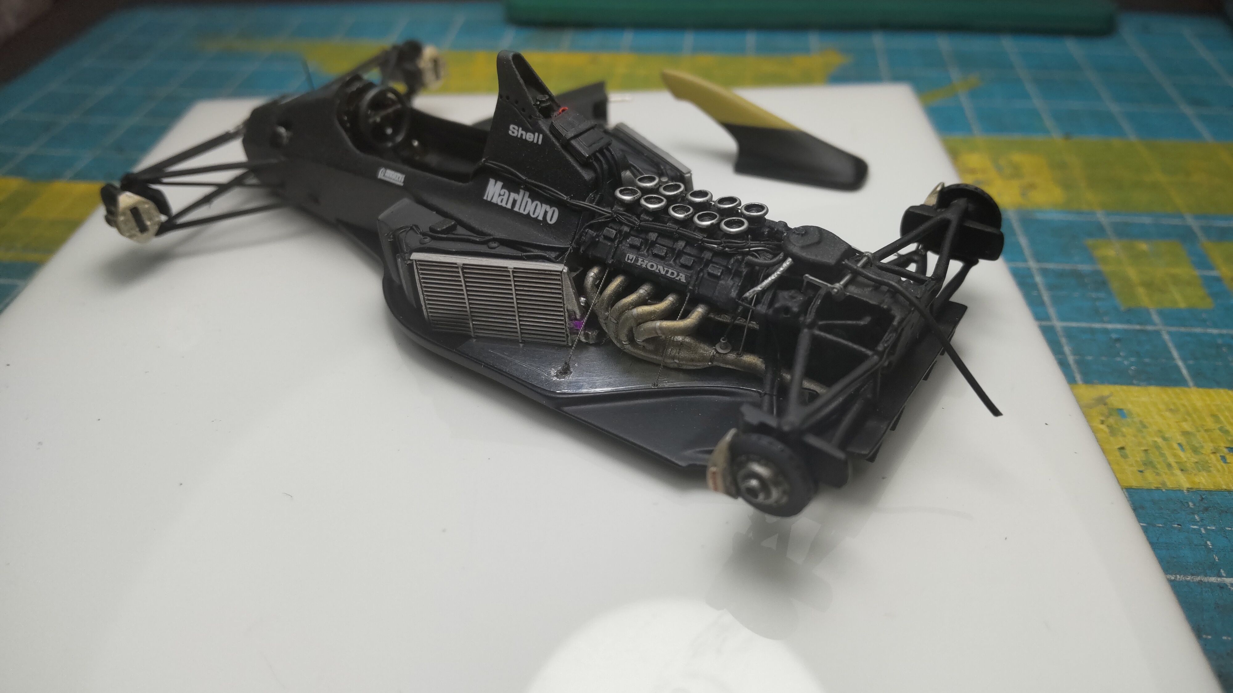 GARAGE19 : MP4/5B 🇯🇵GP 1/43 MFH