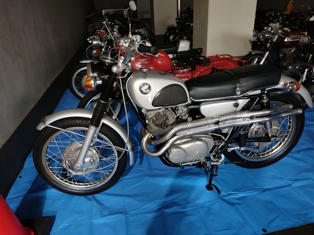 ガレージライフを夢見る男