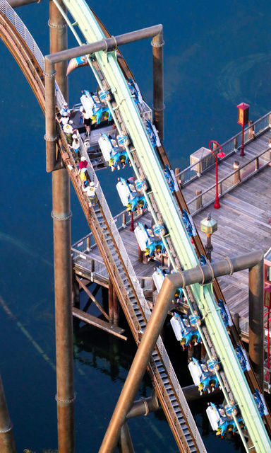 【USJ事故】「フライングダイナソー」、“また”緊急停止 60人が一時宙吊り＝後絶たぬ緊急停止｜NEWS GEISPO