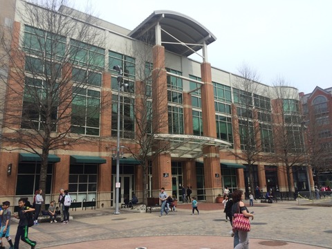 Rockville memorial library [ロックビル図書館] : メリーランド州 ロックビル情報/生活/旅行/グルメ