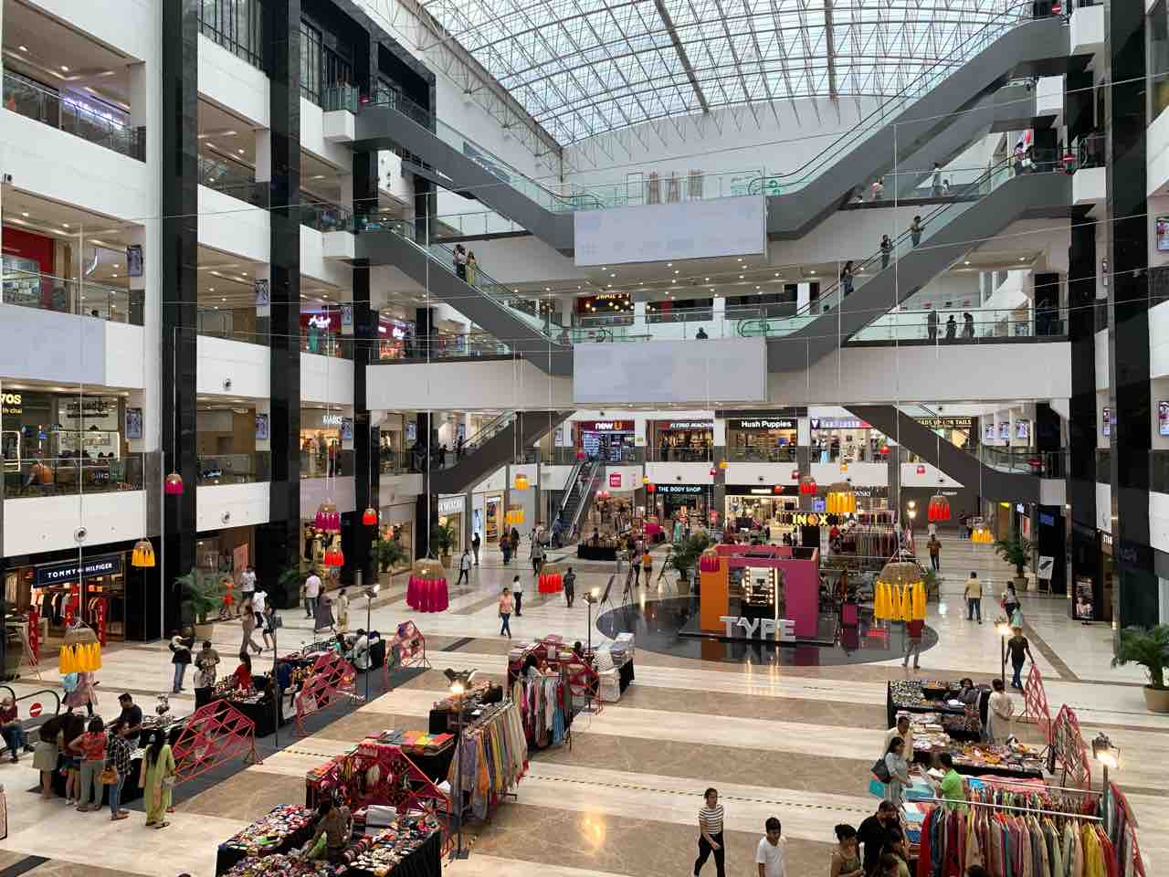 インド・グルガオンのショッピングモール ARDEE MALL : 旅人curiosity