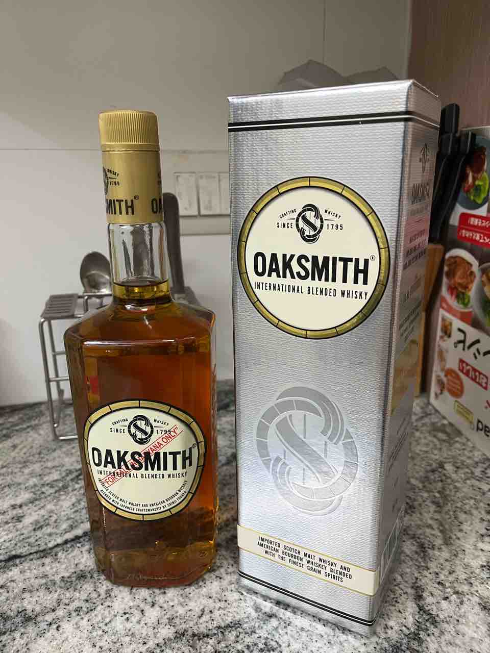 インド サントリーが作るウイスキーOAKSMITH : 旅人curiosity
