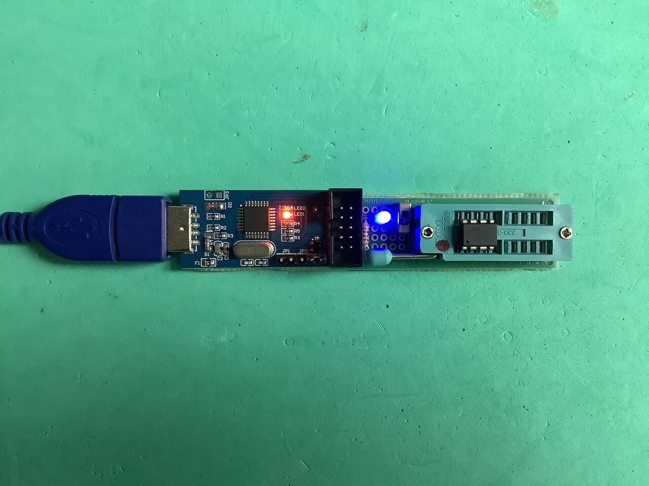 ・USBasp を使って「ATtiny85」etc にスケッチを書き込むには : Skyzoo ヨッシーの備忘録