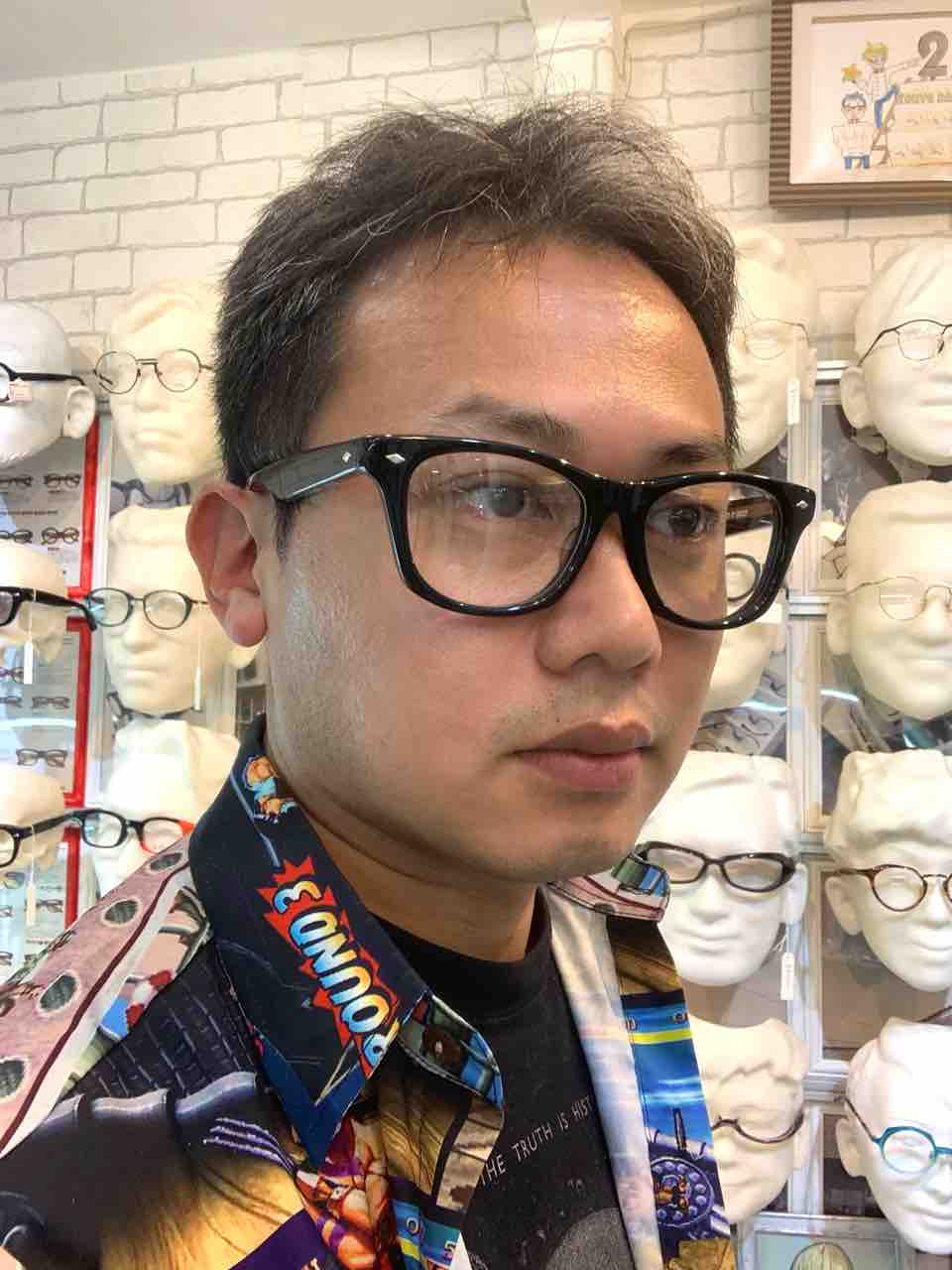 サングラスにもおススメの肉厚大ぶりのウェリントン EFFECTOR Weez : GILBERT EYEWEAR from 中野ブロードウェイ