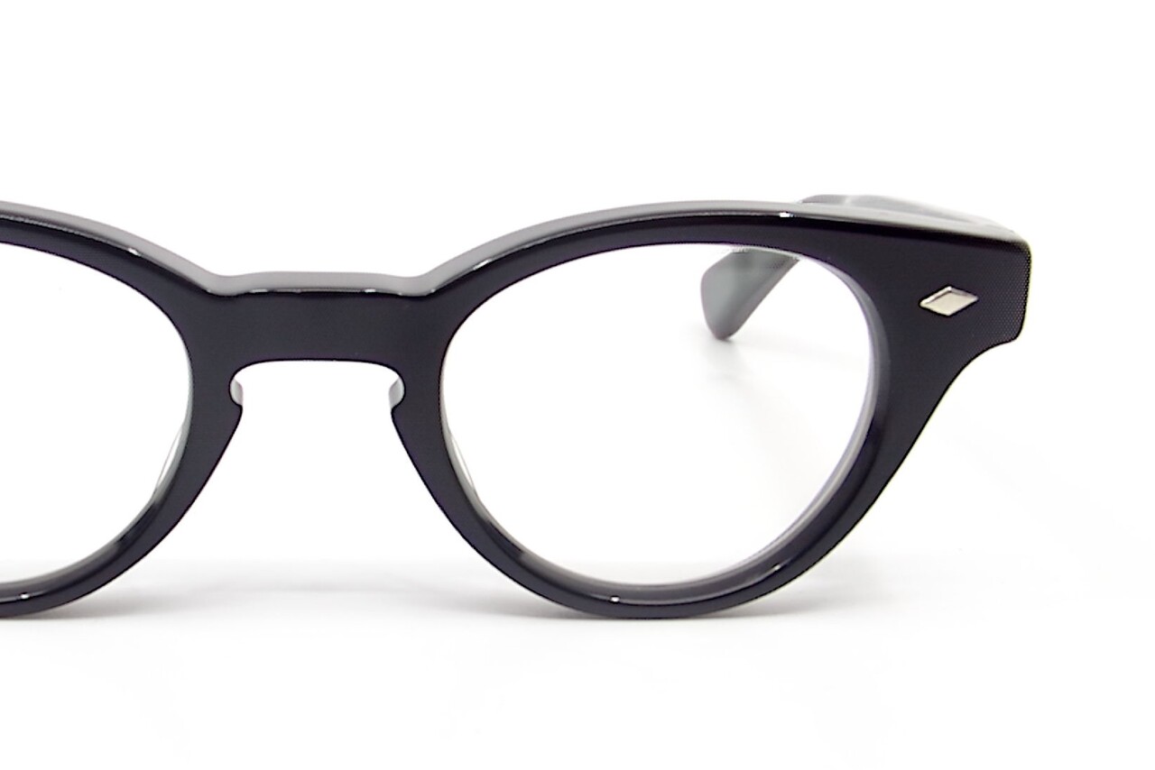 初期の名作 小ぶりなボストン EFFECTOR flanger : GILBERT EYEWEAR from 中野ブロードウェイ