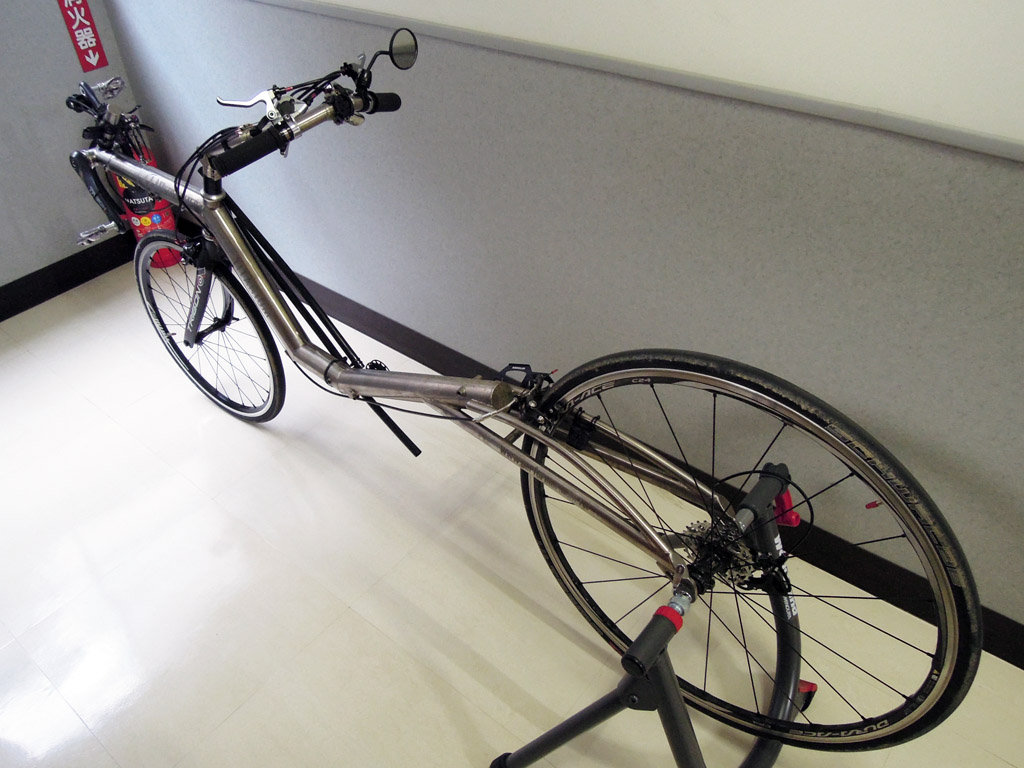 半日、DUMA磨き : BICYCLE GRAFFITI