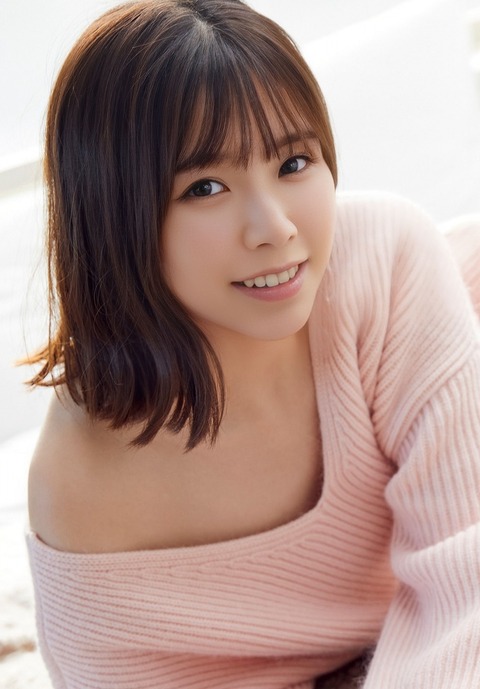 Liyuu 高画質画像 : VIVIDGIRL（びびがる）