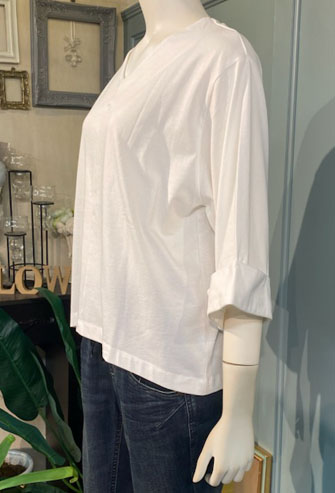 GLOW NEWS!:シルケット加工Vネックプルオーバー☆コーデ