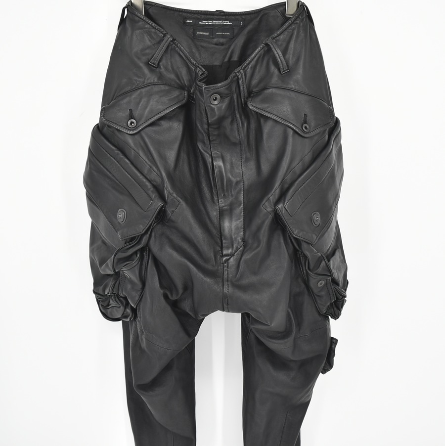 _JULIUS LEATHER GAS MASK CARGO PANTS : GORDINI OFFICIAL [ 北 _JULIUS LEATHER GAS MASK CARGO PANTS : GORDINI OFFICIAL [ 北