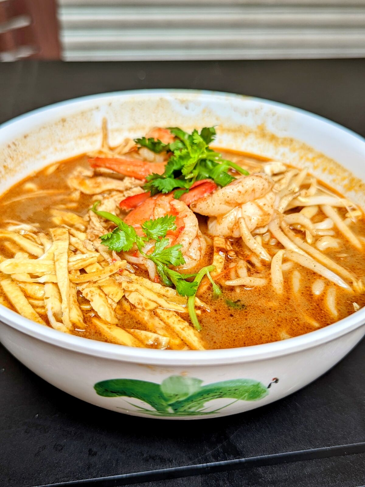 美味しいサラワクラクサ＠Rustic Borneo Kitchen : クアラルンプールのゴリ飯