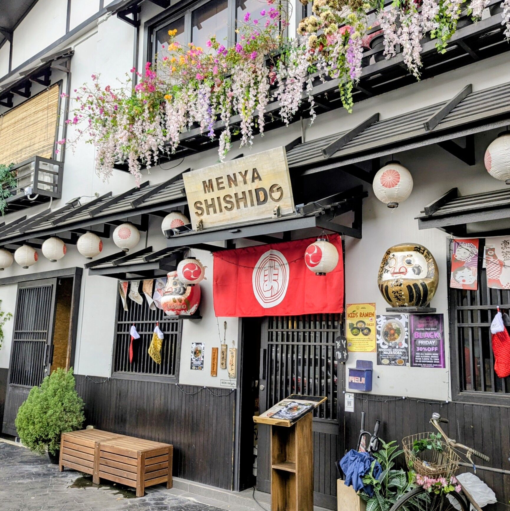 ズーズーチャンス！＠Menya Shi Shi Do 麺屋獅子道 : クアラルンプールのゴリ飯