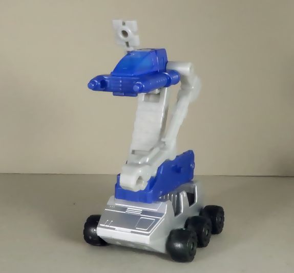 ナレーター「カーロボット隊は、移動基地、バトルコンボイを完成させた。」（SS-142 オプティマスプライム） : DXセイバーベース