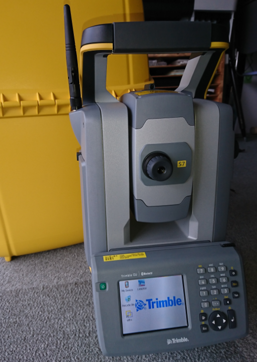 もぐらくん : Trimble S7 Trimble VISION