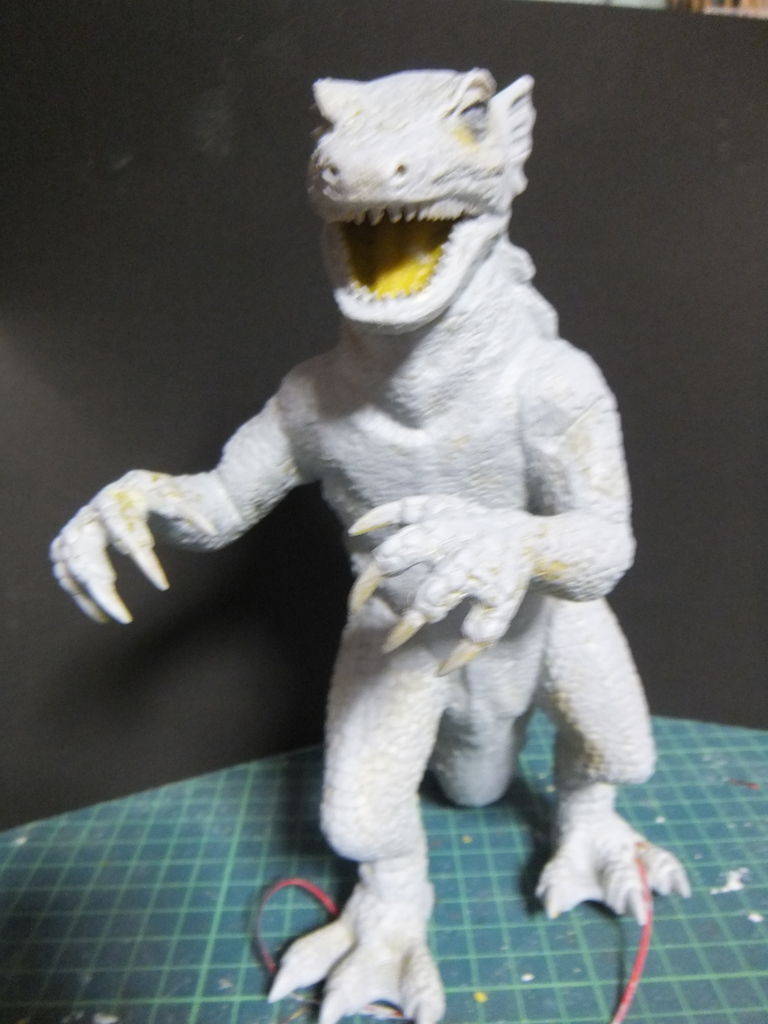 MONARCH MODEL(モナーク社) GORGO(怪獣ゴルゴ)：PART2 : 銀河ぐらますガイド 造型分室