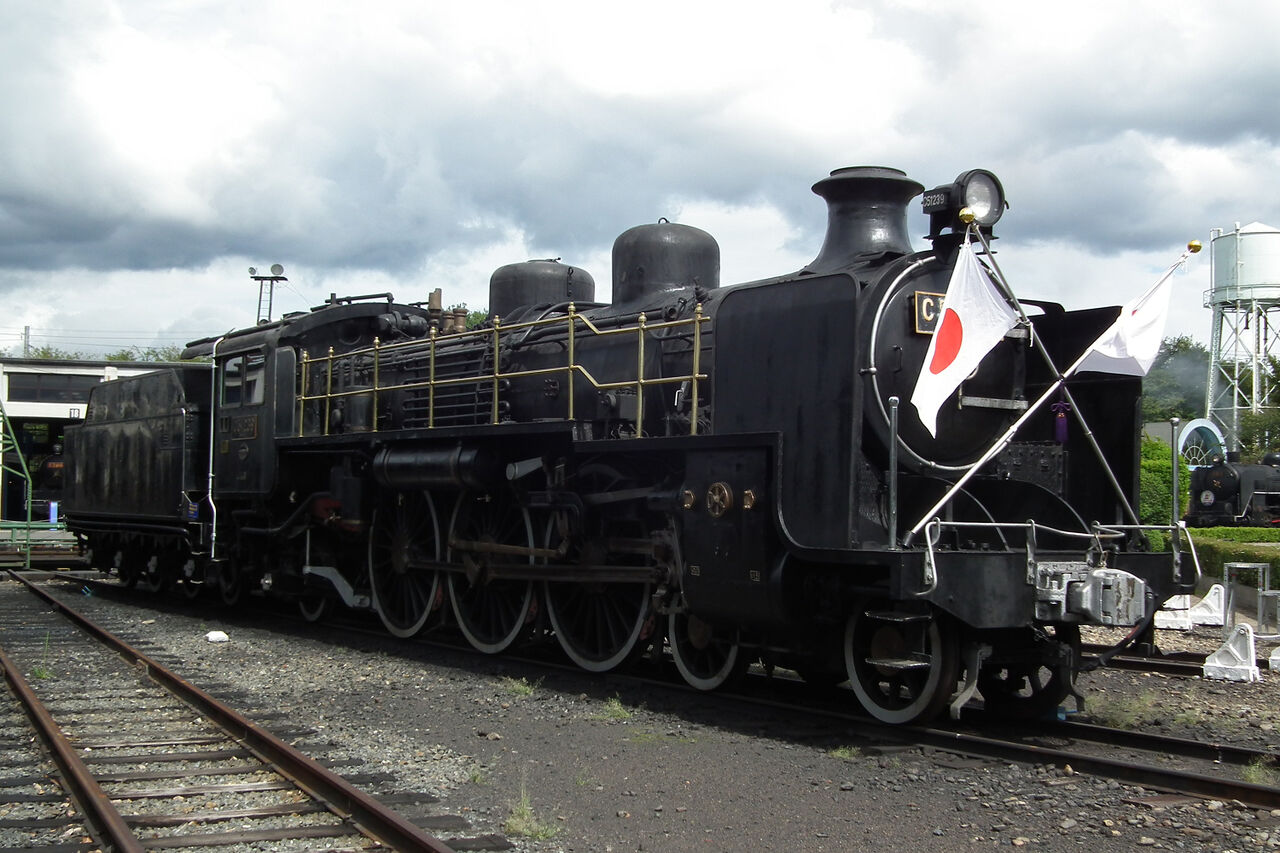 梅小路蒸気機関車館 C51-239 : 宇治.ネット