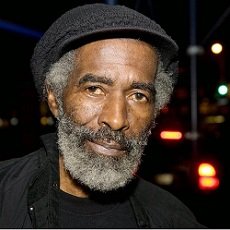 Funkiest Bassist : FUNK OF AGES