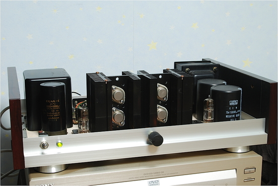 久々に鳴らすアンプは新鮮 : 三流情報局