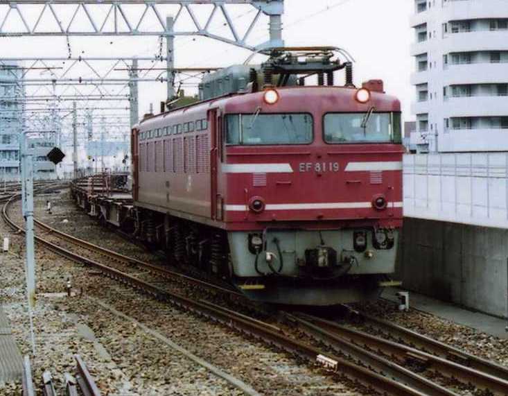 EF81形交直流電気機関車 - 風来狐の鉄道雑記