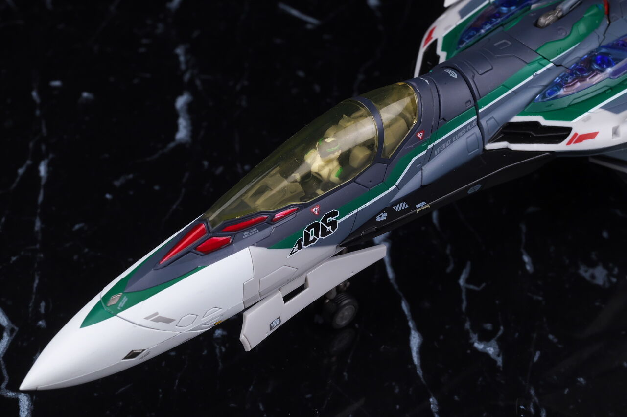 DX超合金 劇場版 VF-31AX カイロスプラス(ボーグ・コン DX超合金 劇場版 VF-31AX カイロスプラス(ボーグ・コン