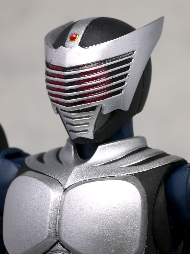 S.H.フィギュアーツ 仮面ライダー龍騎 (ブランク体) レビュー S.H.フィギュアーツ 仮面ライダー龍騎 (ブランク体) レビュー