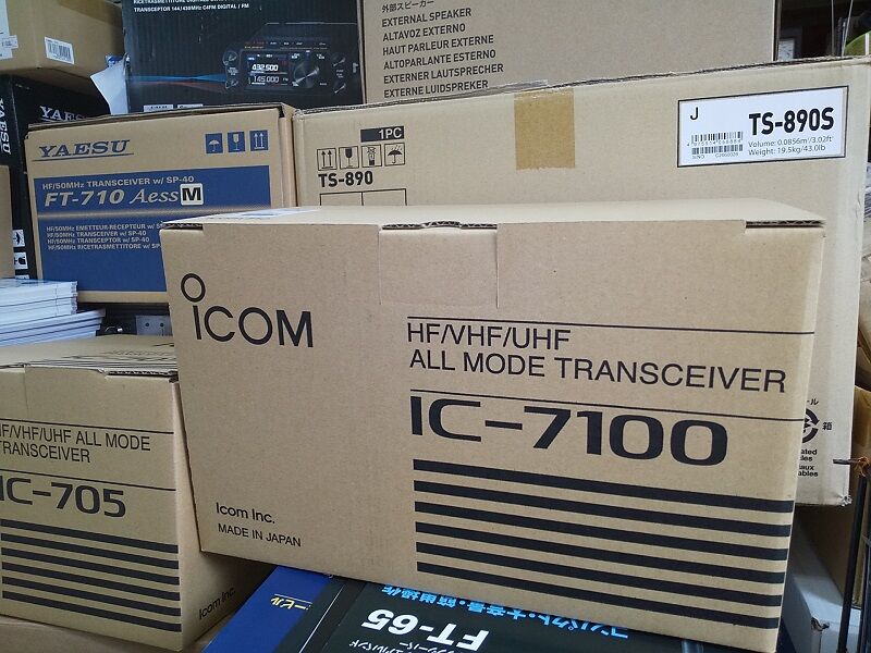 ICOM IC－7100入荷 : ハムセンター長崎blog