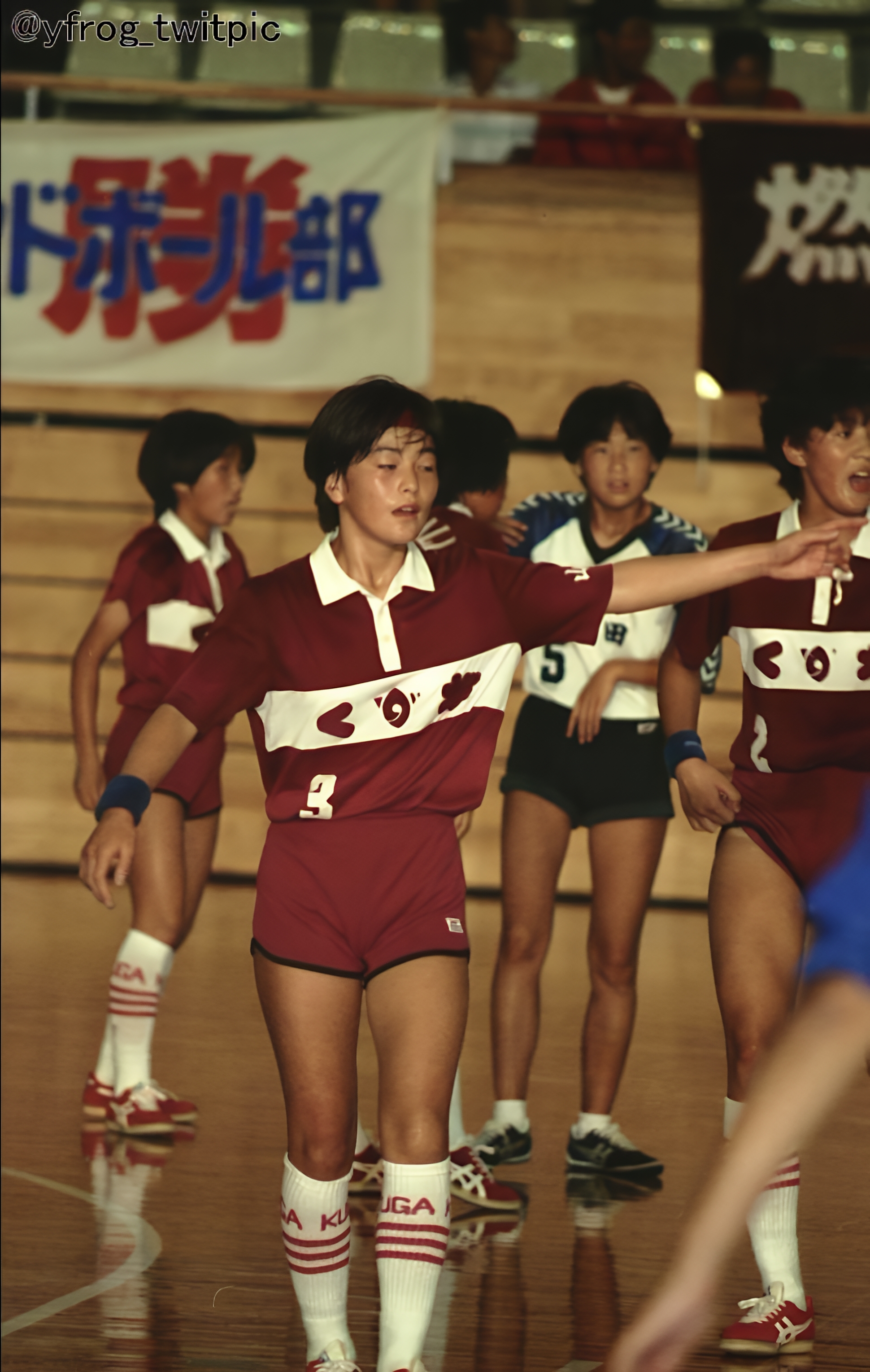 JSJCJK素人天然濃紺ブルマ かわいいお顔も丸見え : ちょっとエッチなブログ