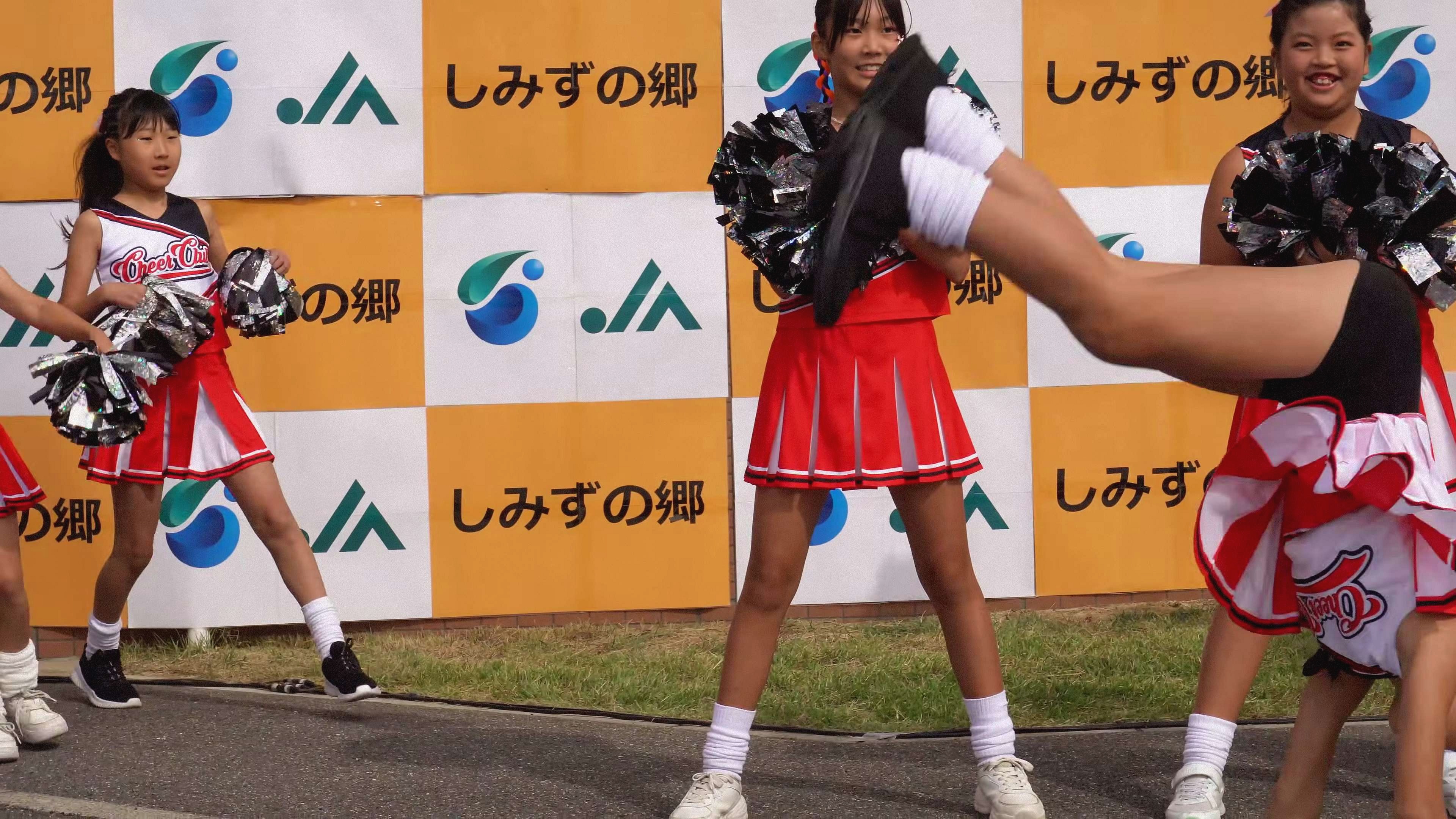 （名作）200%処女ヴァージンJSJCチアガールのパンティー丸見え続出！ : ちょっとエッチなブログ