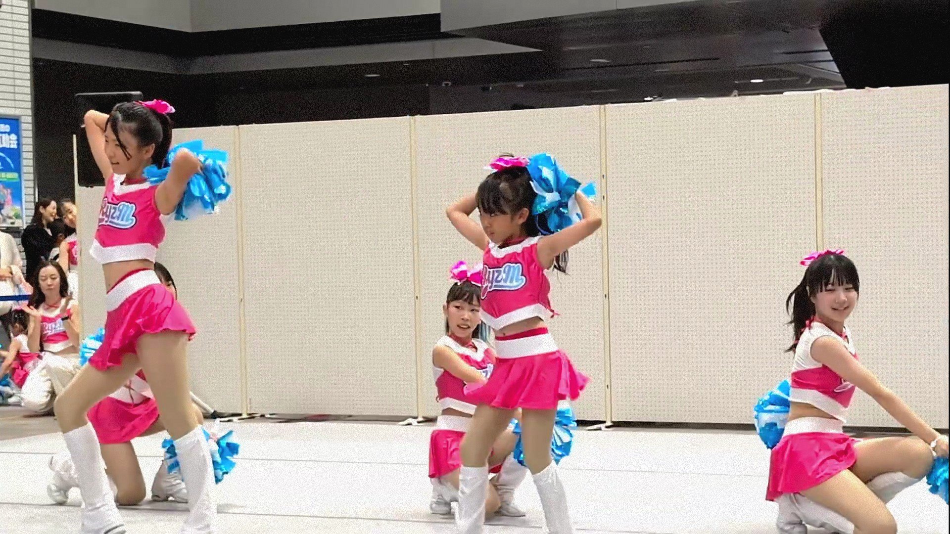 お顔がとってもかわいい中学生のパンティーが見えた！ JSJC処女っ子チアガール軍団 : ちょっとエッチなブログ