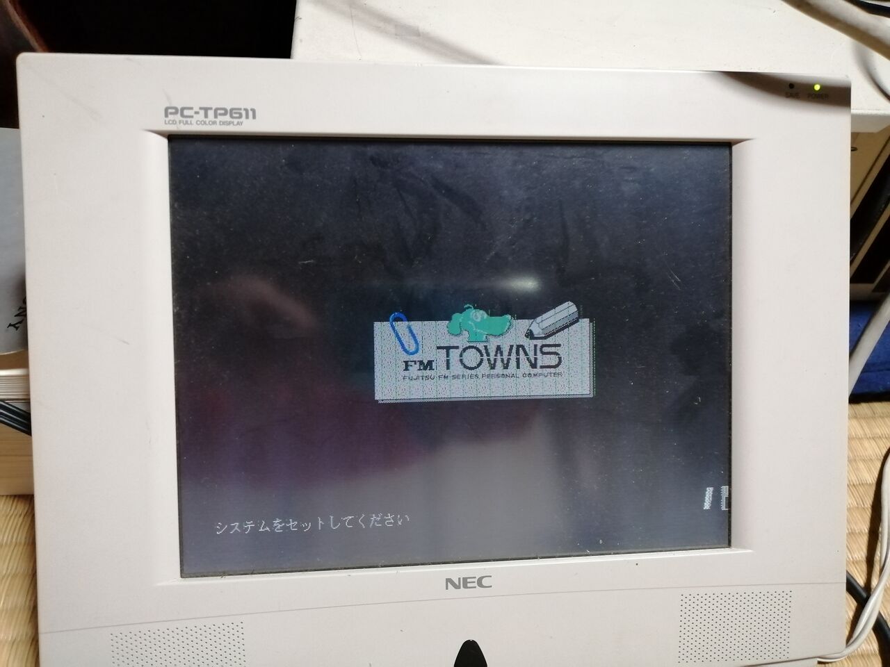 TOWNSPC98 FM TOWNSの映像出力とPC98の映像出力を相互に変換 TOWNSPC98 FM TOWNSの映像出力とPC98の映像出力を相互に変換