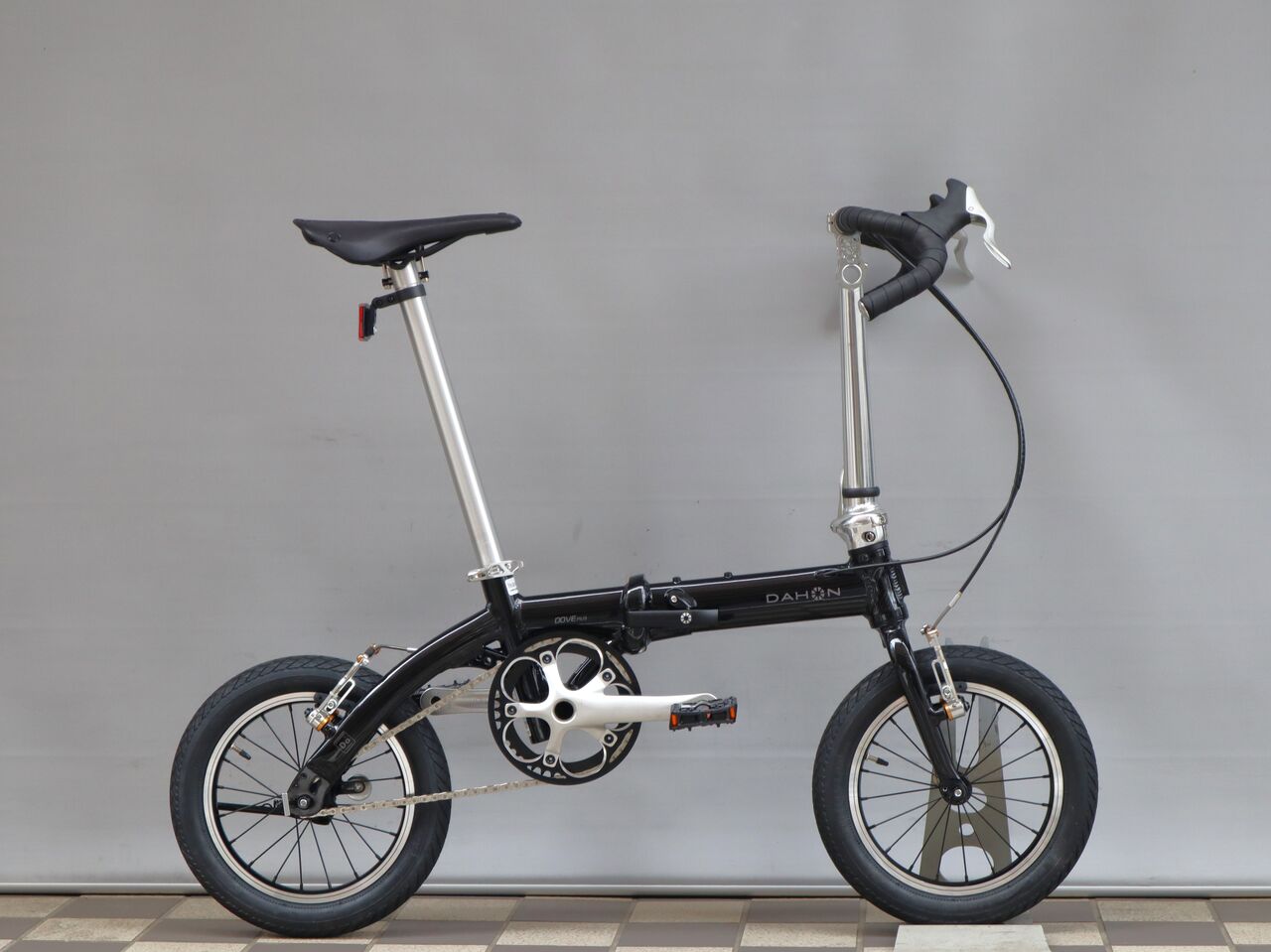 DAHON コレクター S さんの新作 Dove Plus【橋輪Blog】 : 橋輪 DAHON コレクター S さんの新作 Dove Plus【橋輪Blog】 : 橋輪