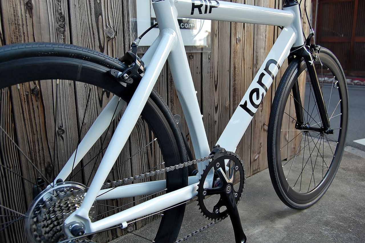 tern のクロスバイク RIP 登場! 【橋輪Blog】 : 橋輪 tern のクロスバイク RIP 登場! 【橋輪Blog】 : 橋輪