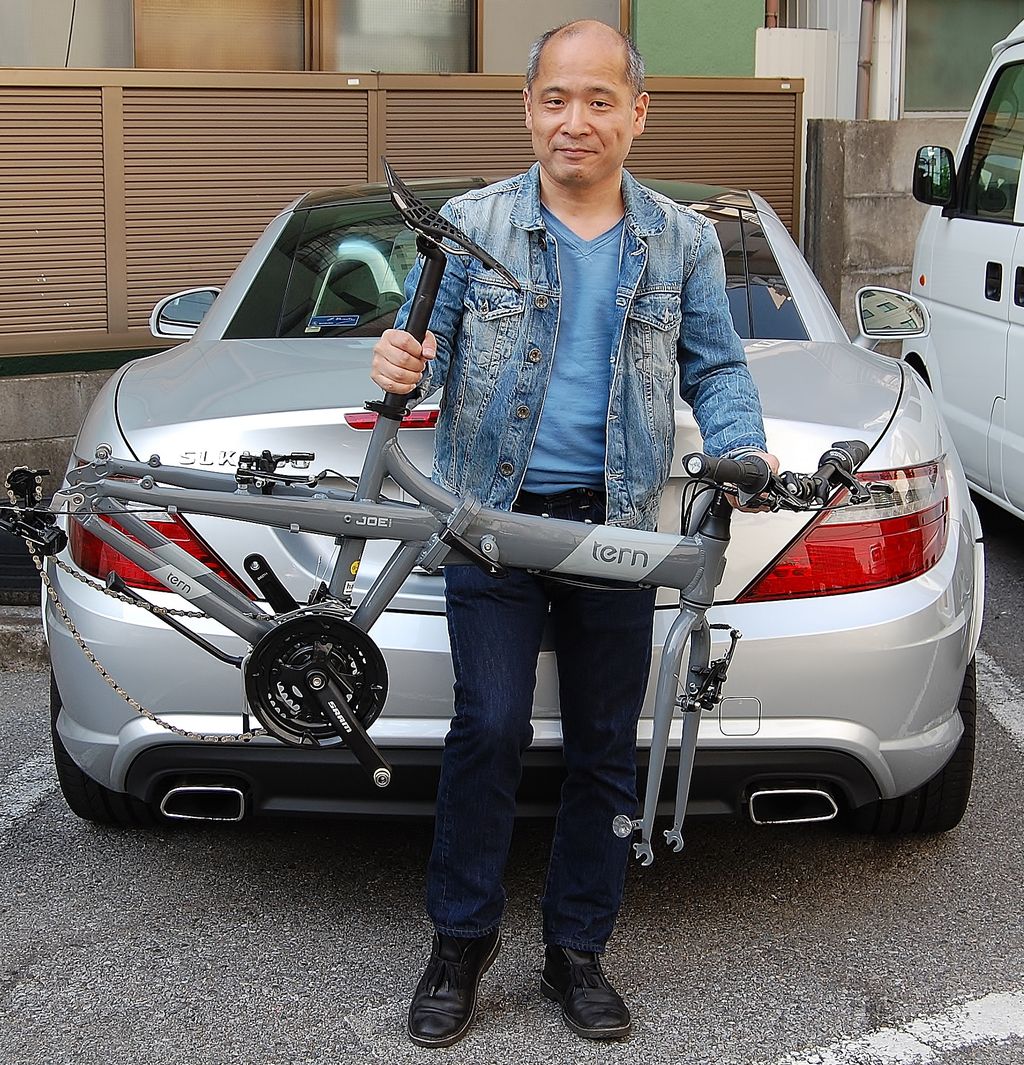 橋輪 : tern を積んで出かけよう MERCEDES BENZ SLK 200 + tern Joe D24 【橋輪Blog ...