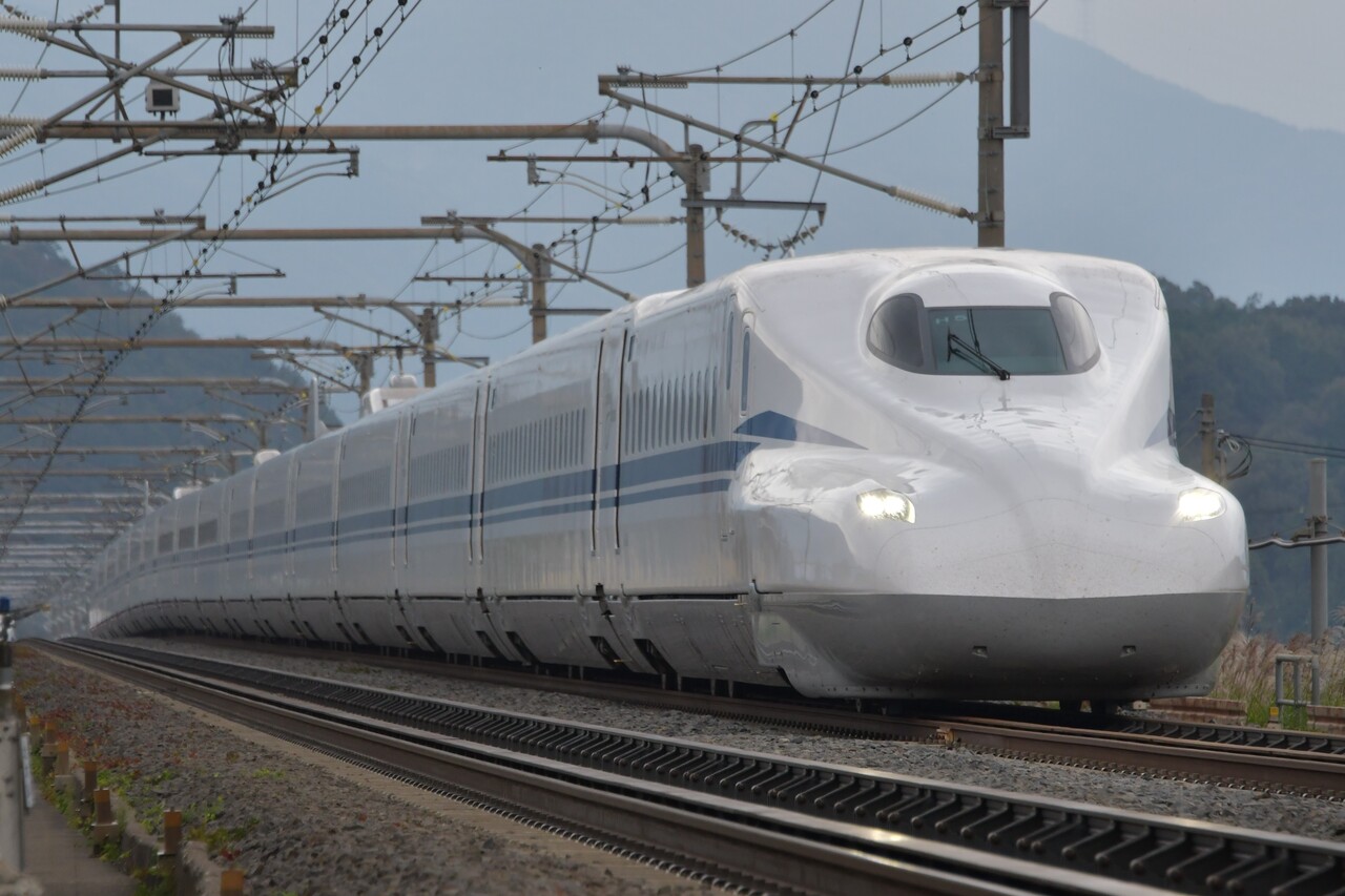 新幹線の撮影から No.724 【 N700S H5編成 営業運転開始 】 : のぞみ係長の鉄道手帳