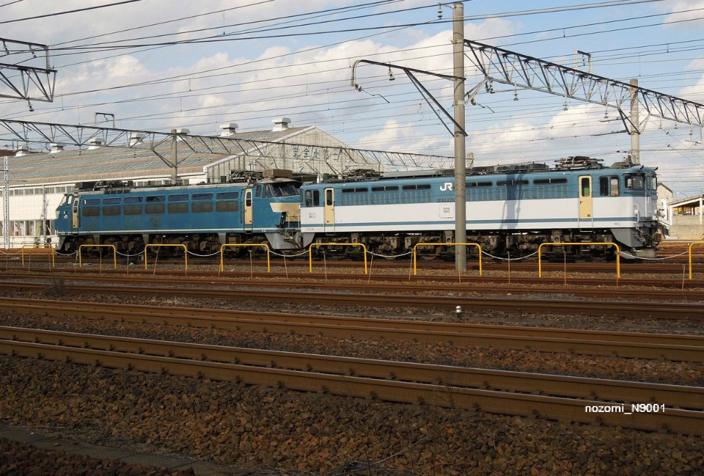 貨物列車の撮影から No.43 【 EF66-32号機を偲ぶ 】 : のぞみ係長の鉄道手帳