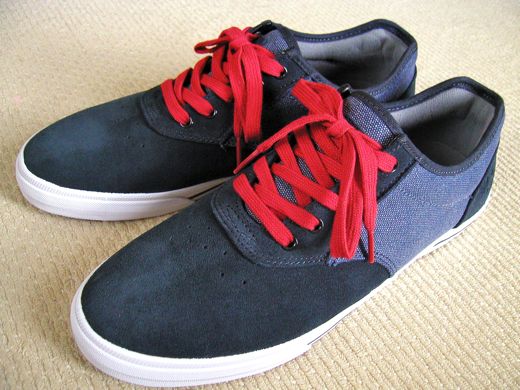 GRAVIS IV ARTO 2012FW NAVY/RED : ブツぶつブログ！