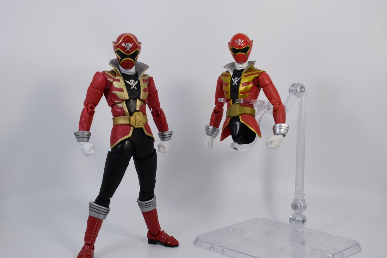 S.H.Figuarts ゴーカイレッド (真骨彫製法) レビュー : HERO S.H.Figuarts ゴーカイレッド (真骨彫製法) レビュー : HERO