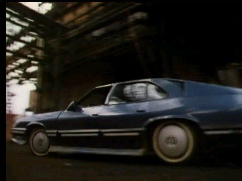 SUX6000 （映画「ロボコップ」に出てきた架空の未来カー） : hide_system_yのblog