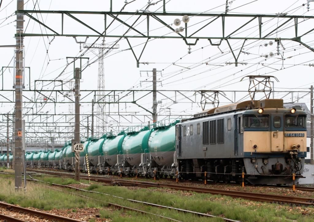 EF64 1040+タキ回送！ : 進電舎ブログ