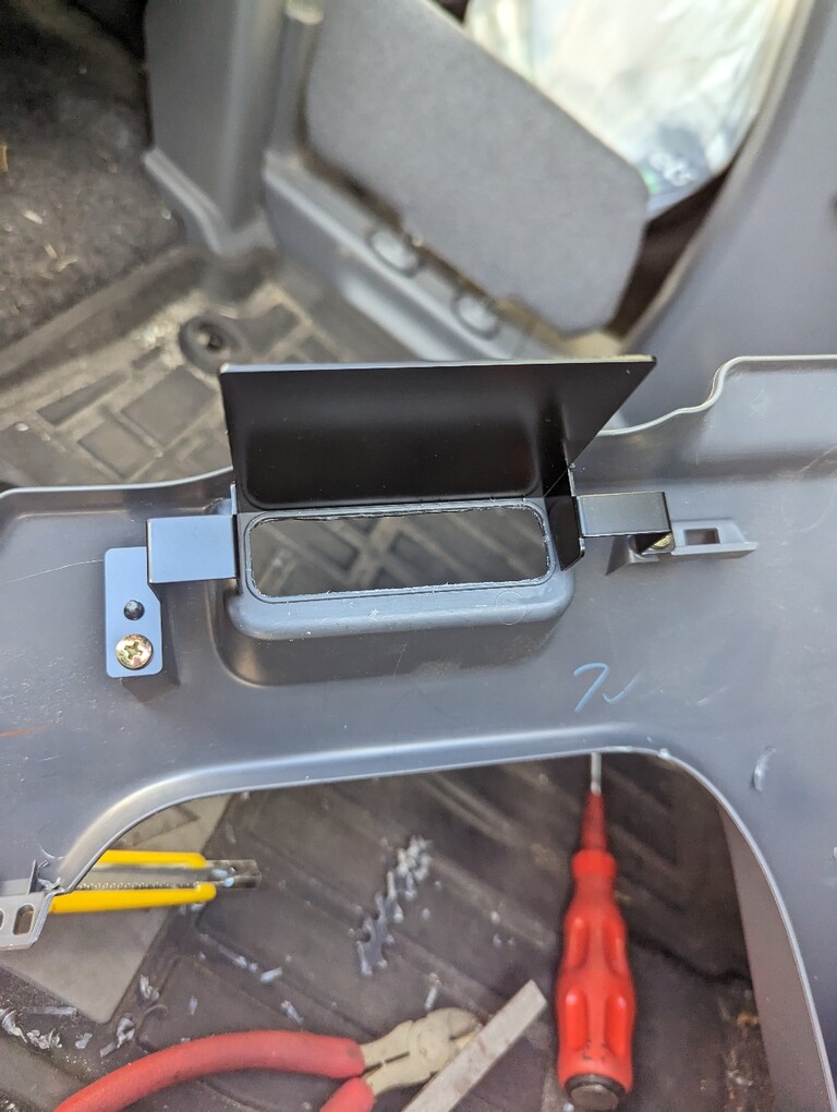 イカ墨★そば Blog : N-VANのETCを取り付け直した