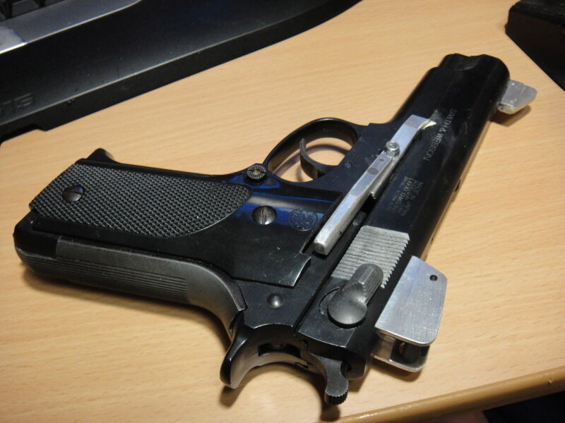 MGS3 Mk22 スライドロックシステムを作る! 3 : スネークのblog