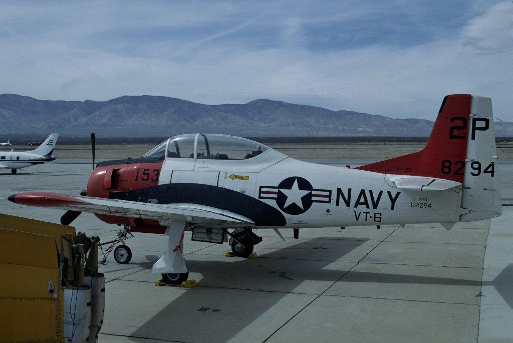 もう1枚あったTー28B : 飛行老人の飛行機話